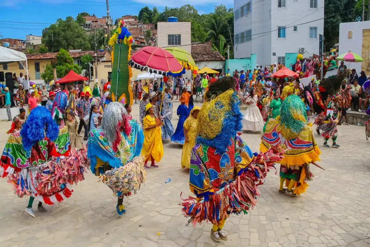 Maracatu em Recife e Olinda